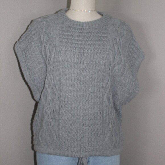 Elan | Sweaters | Elan Sweater Vest | Poshmark